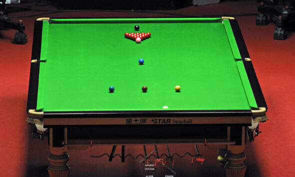Willie Thorne: Snooker legend dead at 66 - Sporting Ferret