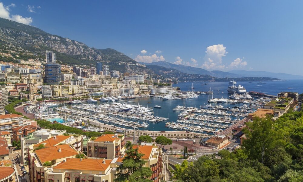 Why do F1 Drivers like to Live in Monaco? - Sporting Ferret